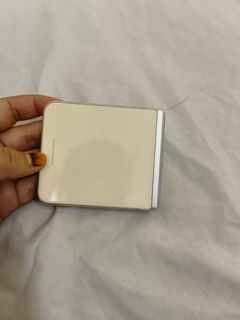 Galaxy Z Flip 3 Cream 256GB, Mobile Phones & Gadgets, Mobile Phones ...