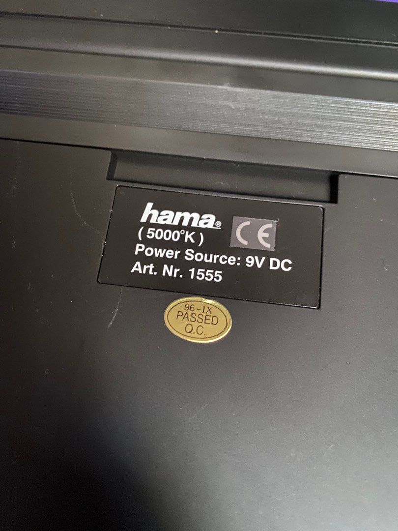 Hama LP 555 missing battery cover, Photography, Photography Accessories ...