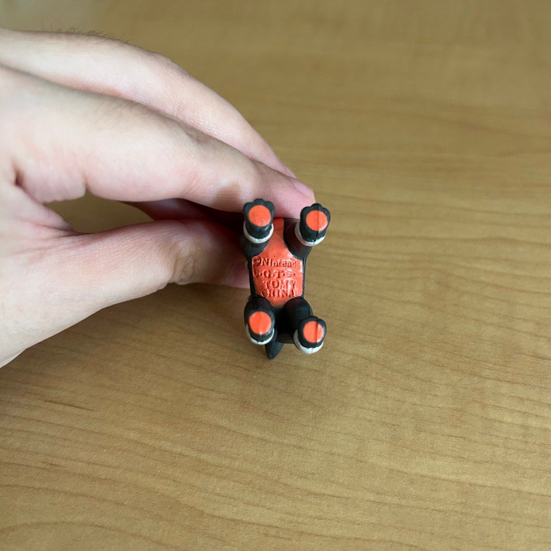 Houndour TOMY Pokemon Figure CGTSJ Nintendo 2000, Hobbies & Toys ...