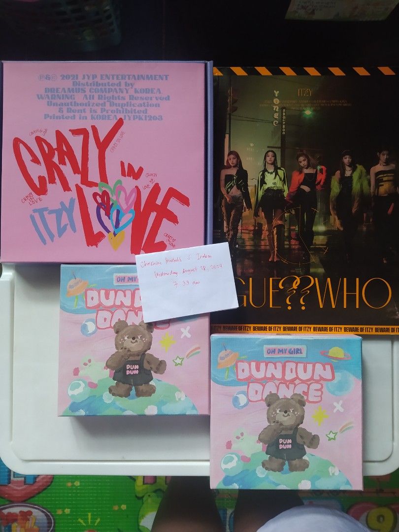 ITZY OH MY GIRL UNSEALED ALBUMS GUESS WHO CRAZY IN LOVE DUN DUN DANCE OFFICIAL WITH INCLUSIONS ...