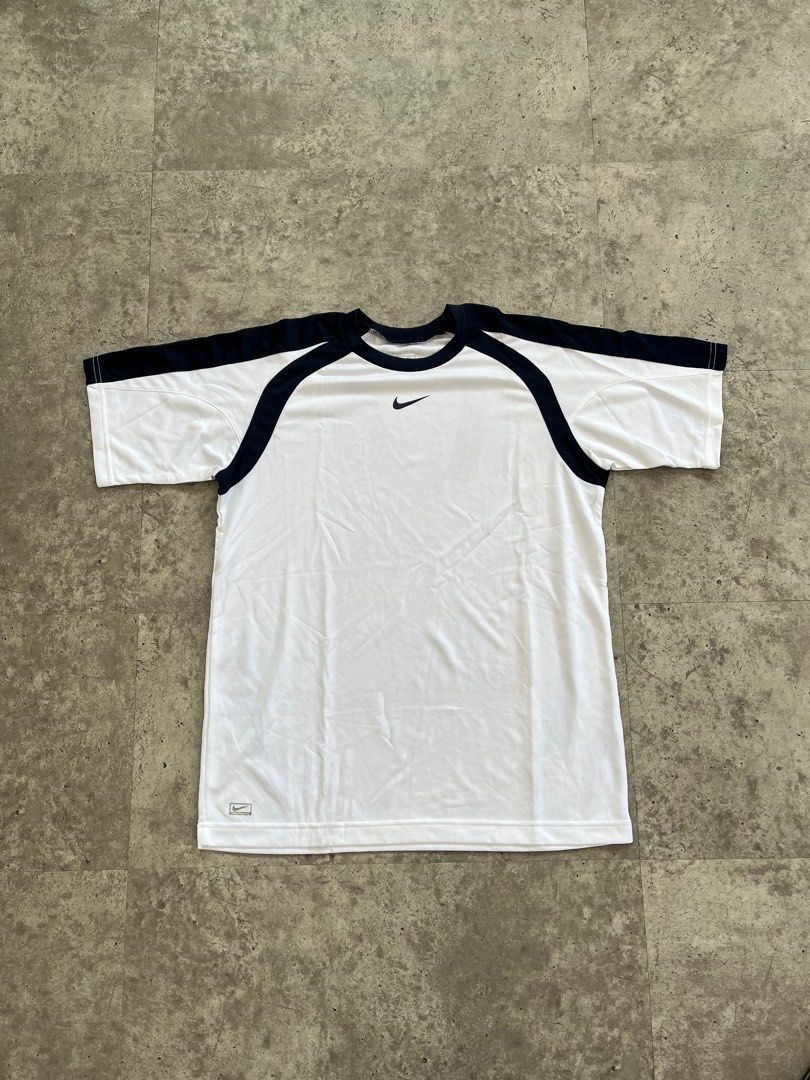 Kaos Nike Dri-Fit Original Baju Olahraga Running Gym, Fesyen Pria ...