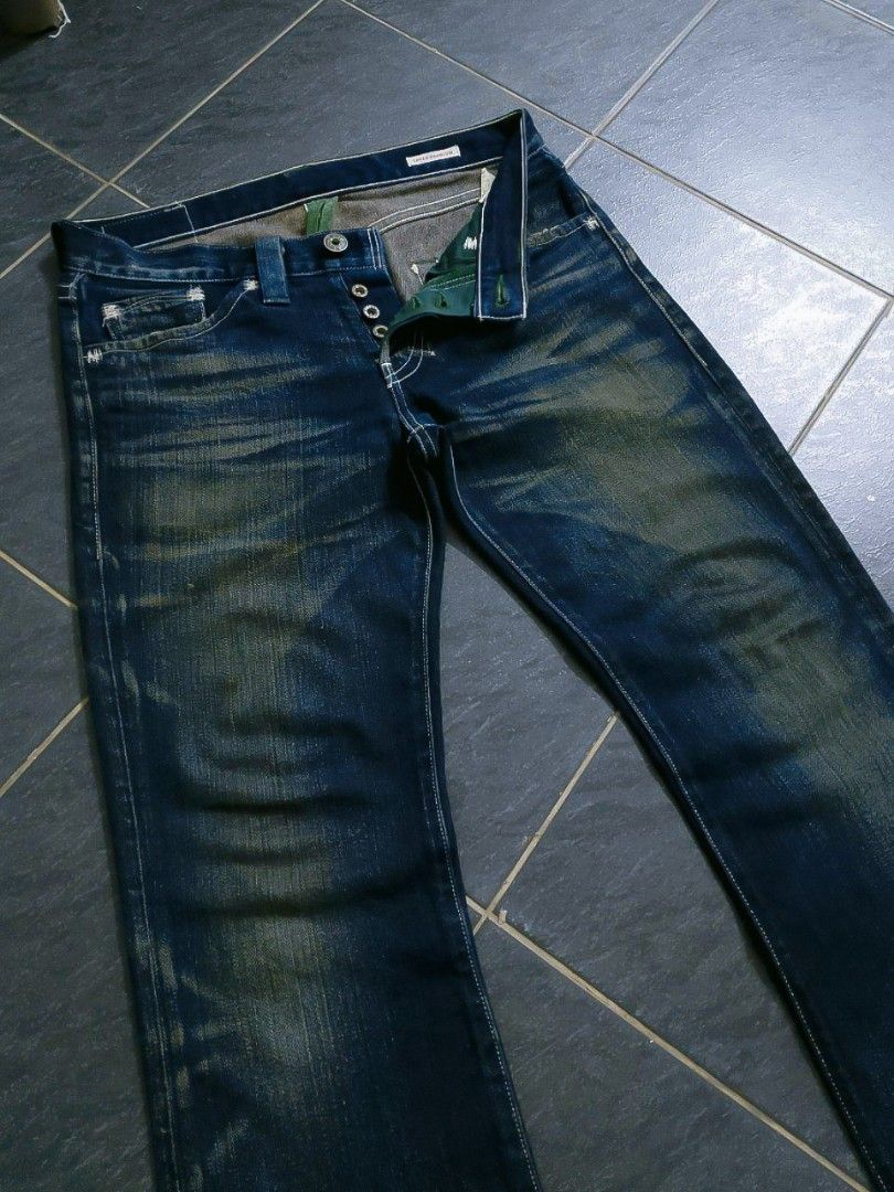 Levis Jeans White Tab Button Fly Jeans, Men's Fashion, Bottoms, Jeans ...