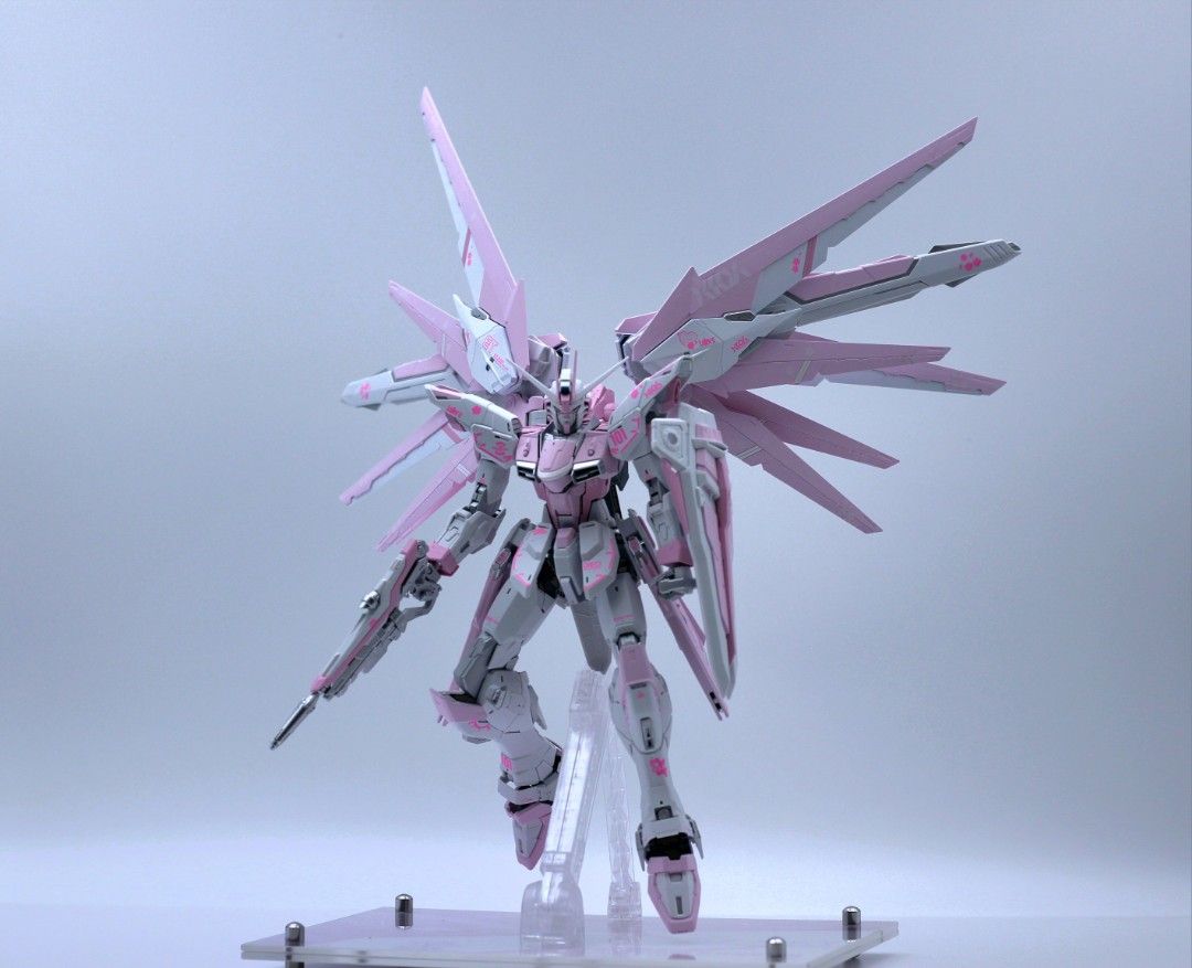 MG Sakura Freedom Gundam, Hobbies & Toys, Toys & Games on Carousell