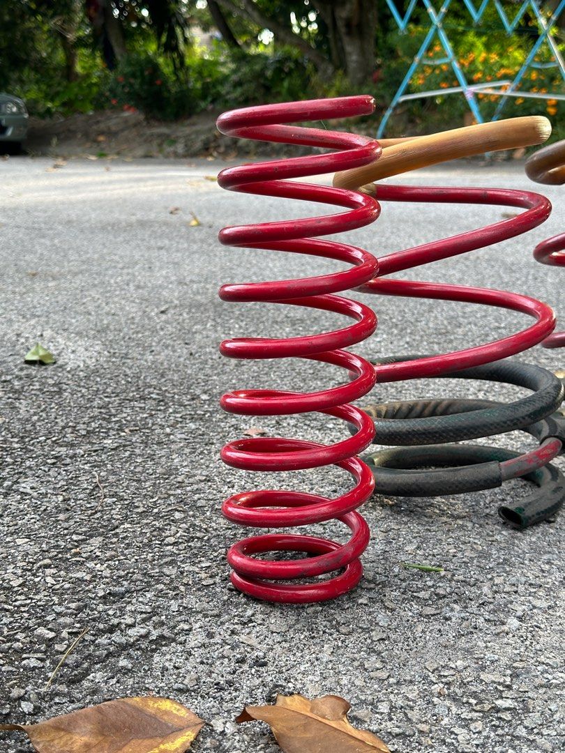 Mitsubishi Lancer / Proton Inspira lowered spring, Auto Accessories on Carousell
