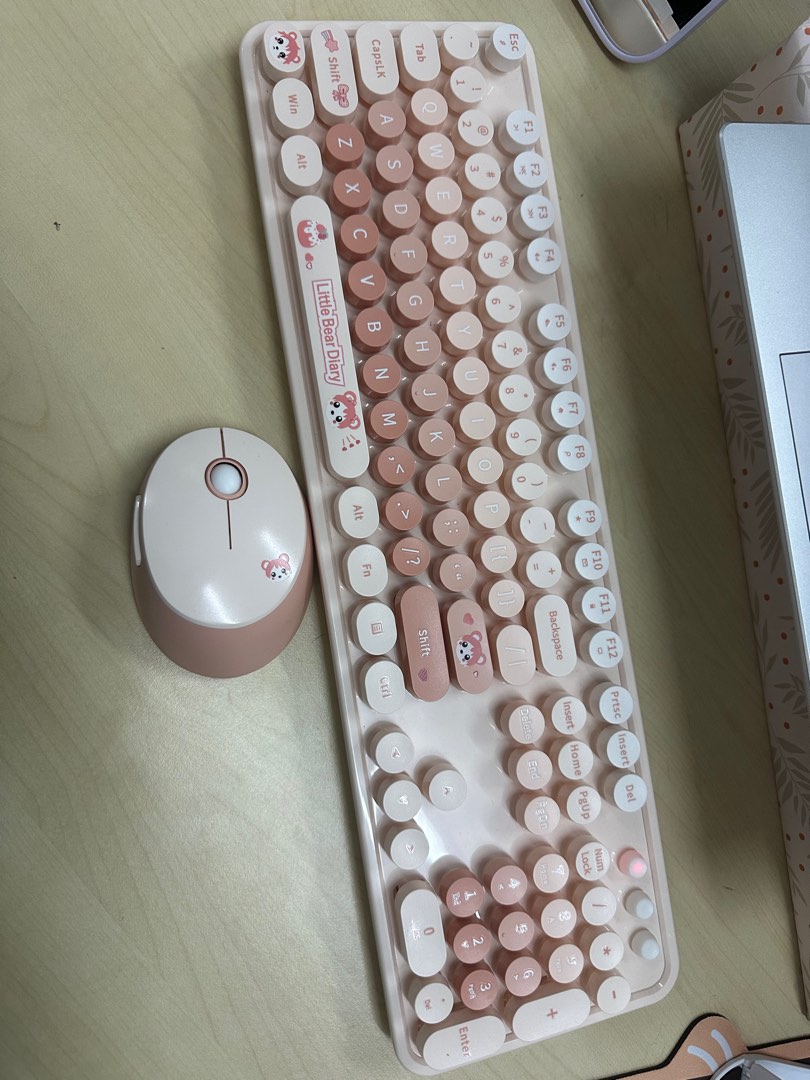 MOFII sweet wireless keyboard, Computers & Tech, Parts & Accessories ...