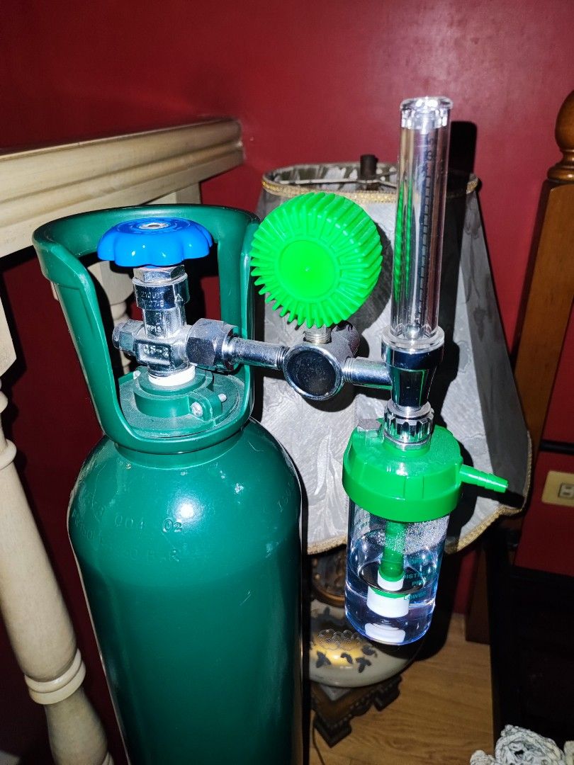 Oxygen Tank Complete Set 15 lbs, Health & Nutrition, Medical Supplies ...