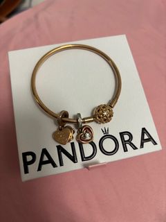 PANDORA MOMENTS SPARKLING SNOWFLAKE CLASP BANGLE, Women's Fashion ...