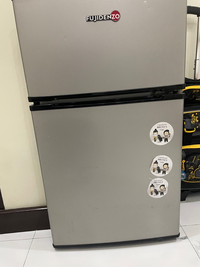 PERSONAL REF very good condition. PICK-UP IN PAMPANGA, TV & Home ...