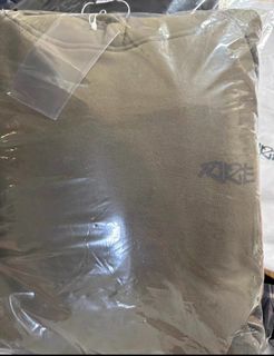 [PO, READ DESCRIPTION] (G)I-DLE YUQI SOLO FREAK CAFE POP UP OFFICIAL MD ...