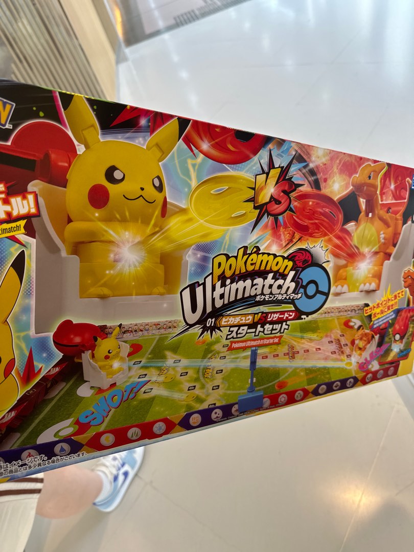 Pokemon Ultimatch 01 Pikachu vs Charizard Start Set TAKARA TOMY Battle ...