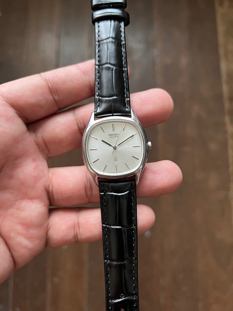 Seiko tank type II, Men's Fashion, Watches & Accessories, Watches on ...