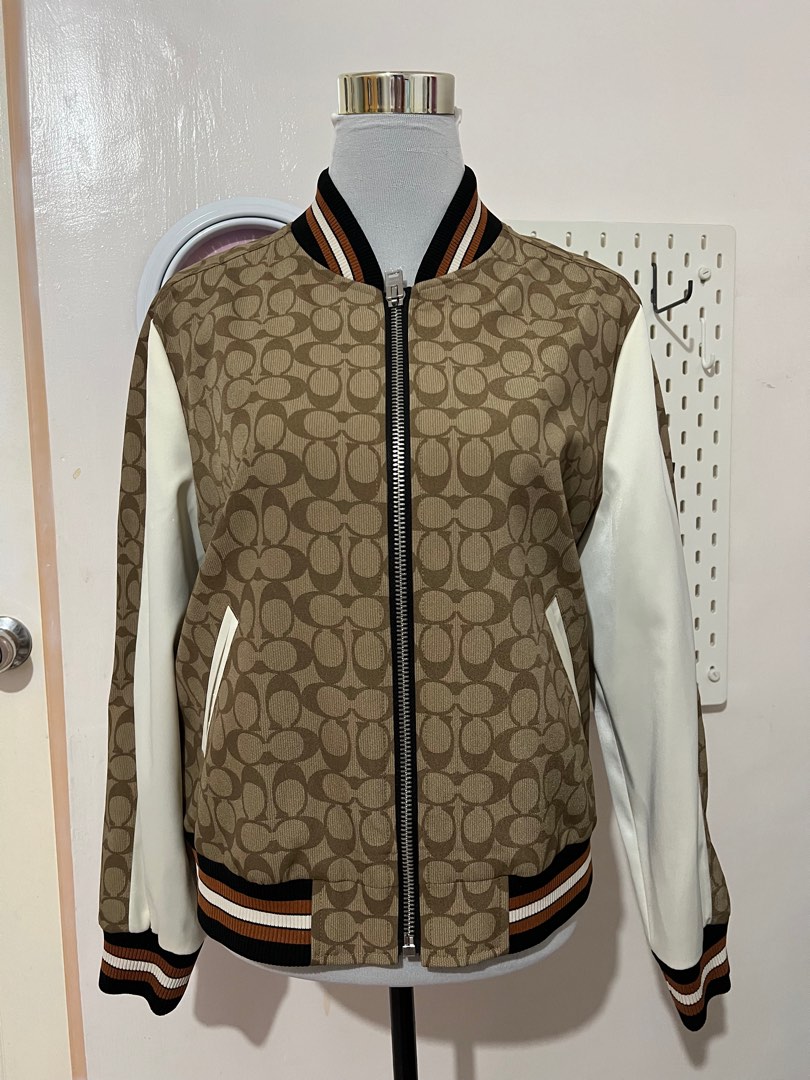 Unisex Brand New Coach Jacket, Women's Fashion, Coats, Jackets and Outerwear on Carousell