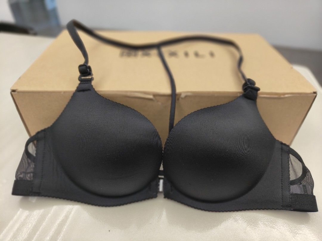 Xixili front clasp bra, Women's Fashion, New Undergarments & Loungewear ...
