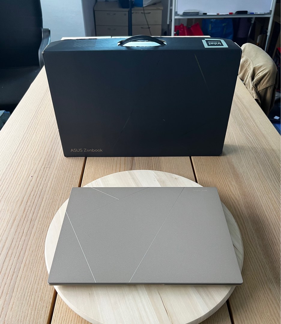 Asus ZenBook 1TB Laptop i7 13GEN Lid 180 Degree OLED, Computers & Tech ...