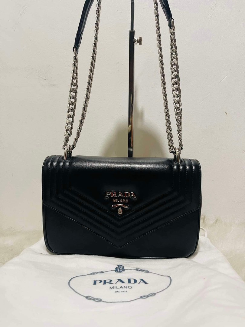 AUTHENTIC PRADA CHAIN BAG, Luxury, Bags & Wallets on Carousell
