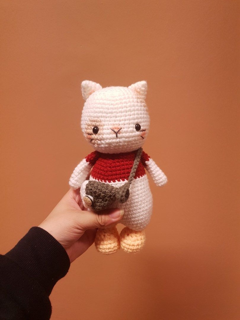 Crochet Cat, Hobbies & Toys, Stationery & Craft, Handmade Craft on ...