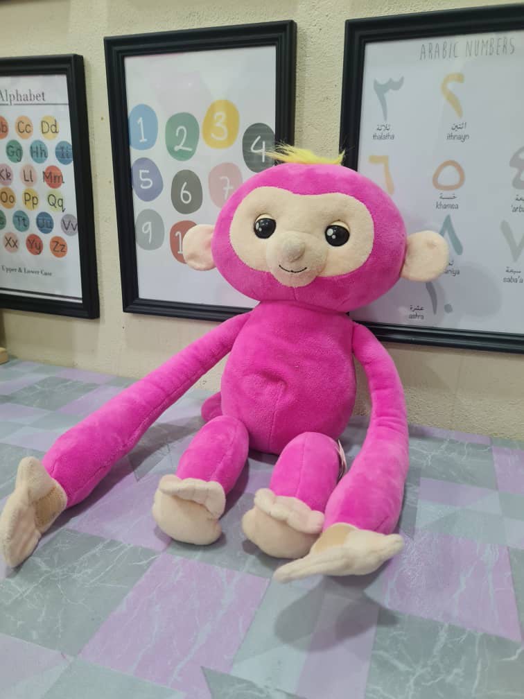 Fingerlings Hugs BORIS pink Advanced Interactive Plush Baby Monkey ...