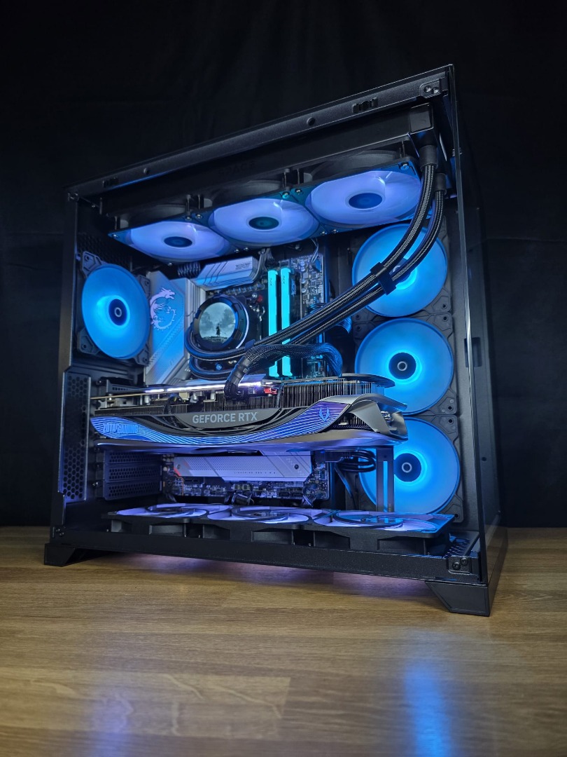 💯[FREE DELIVERY💯 RYZEN 7 7800X3D (BEST CPU 2024) + RTX 4080 SUPER ZOTAC ...