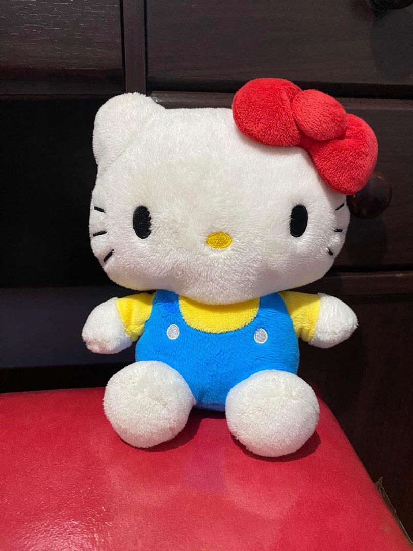Hello kitty classic, Hobbies & Toys, Toys & Games on Carousell
