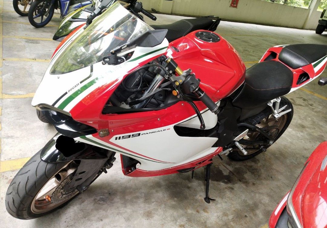 Kawasaki Panigale 600cc, Motorbikes on Carousell