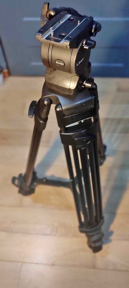 Libec RS-450DM Tripod System with Mid-level Spreader Payload 4.5-10.5KG (24 pounds), Photography ...