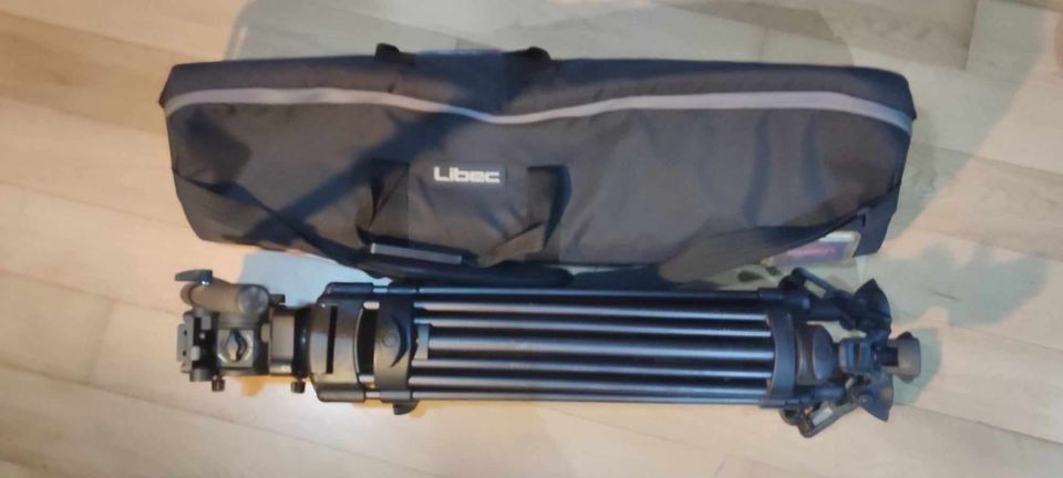 Libec RS-450DM Tripod System with Mid-level Spreader Payload 4.5-10.5KG (24 pounds), Photography ...