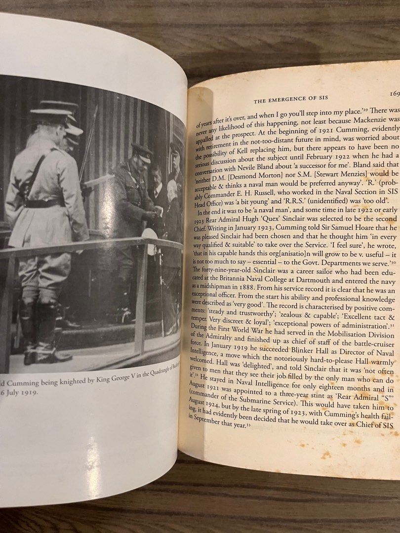 M16 / The History of The Secret Intelligence Service 1909-1949 ...