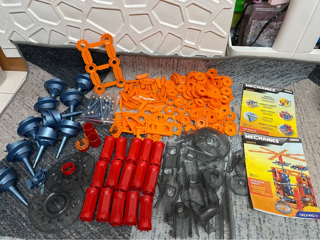 Magnetic STEM building set GEOMAC, Hobbies & Toys, Toys & Games on ...