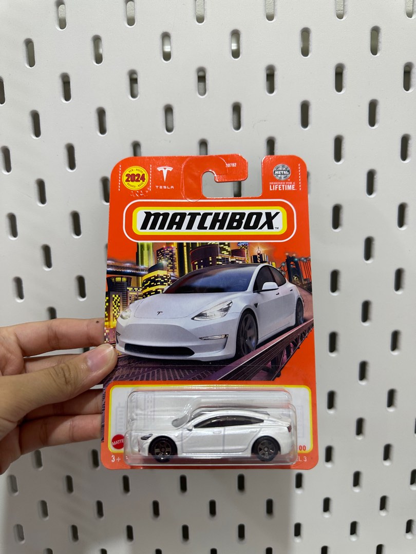 Matchbox Tesla Model 3, Hobbies & Toys, Toys & Games on Carousell