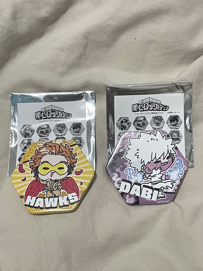 My Hero Academia MHA Dabi Hawks Can Badge Chibi, Hobbies & Toys, Toys ...