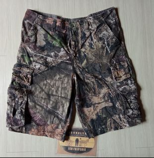 Realtree Cargo Short, Men's Fashion, Bottoms, Shorts on Carousell
