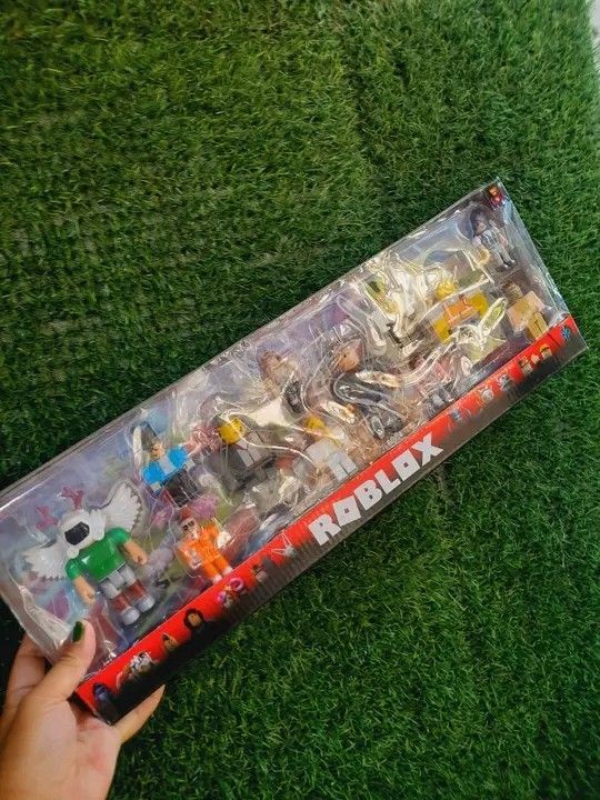 ROBLOX SET, Hobbies & Toys, Toys & Games on Carousell