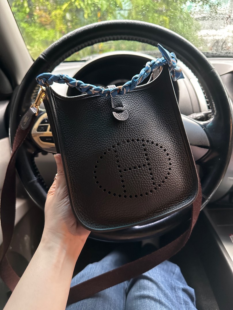 RUSH!! Authentic Hermes TPM Mini Evelyne GHW , Luxury, Bags & Wallets on Carousell