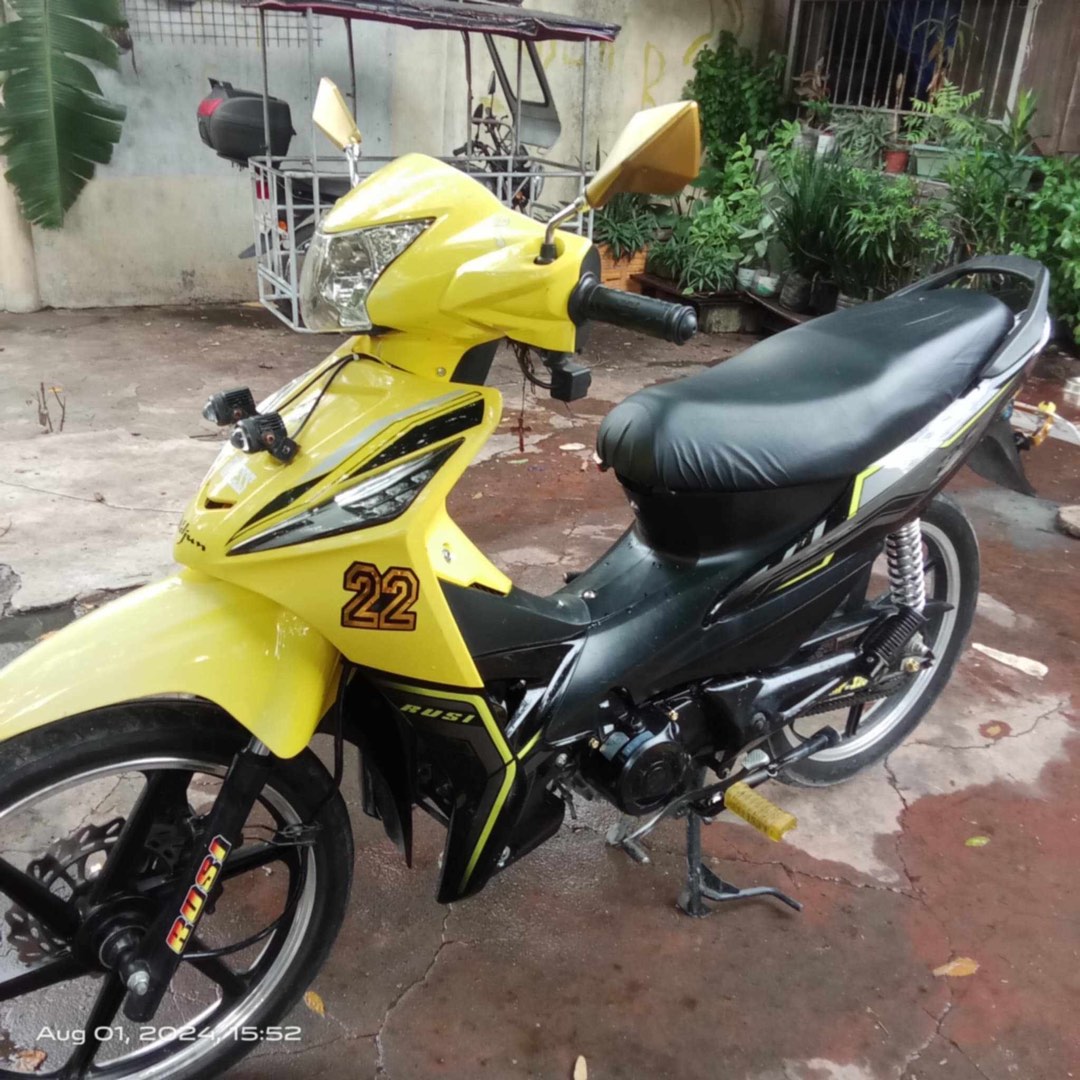 Rusi Surf 125, Motorbikes, Motorbikes for Sale on Carousell