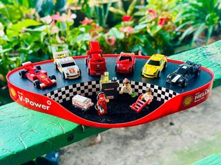 LEGO X SHELL FERRARI F1 FULL DISPLAY SET, Hobbies & Toys, Toys & Games ...