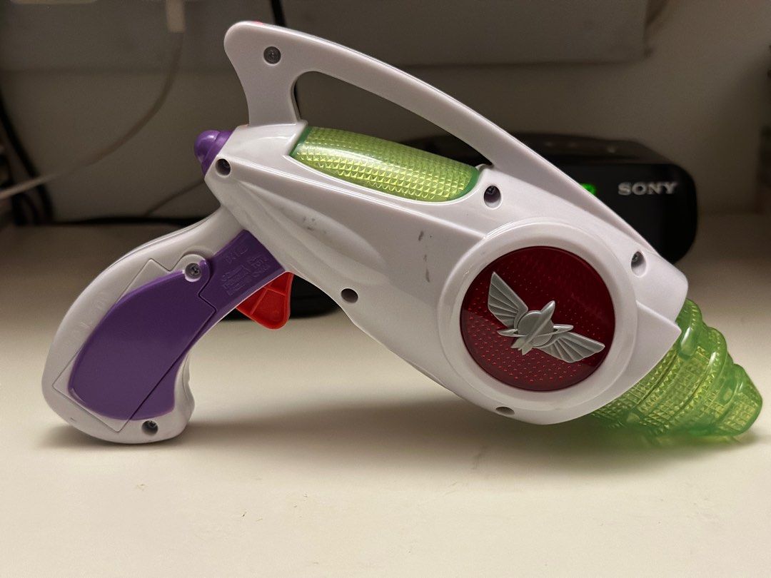 Thinkway Toys Disney Pixar Toy Story Buzz Lightyear Infinity Blaster ...