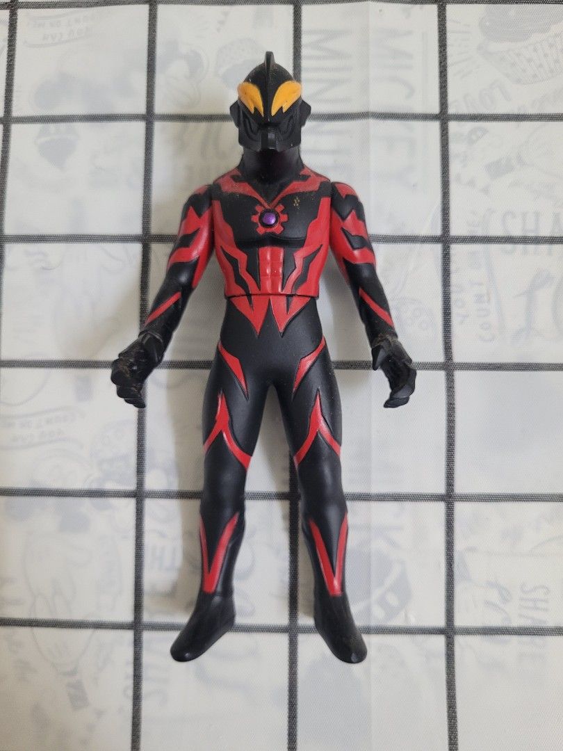 Ultraman dark ultra hero series sofubi, Hobbies & Toys, Toys & Games on ...