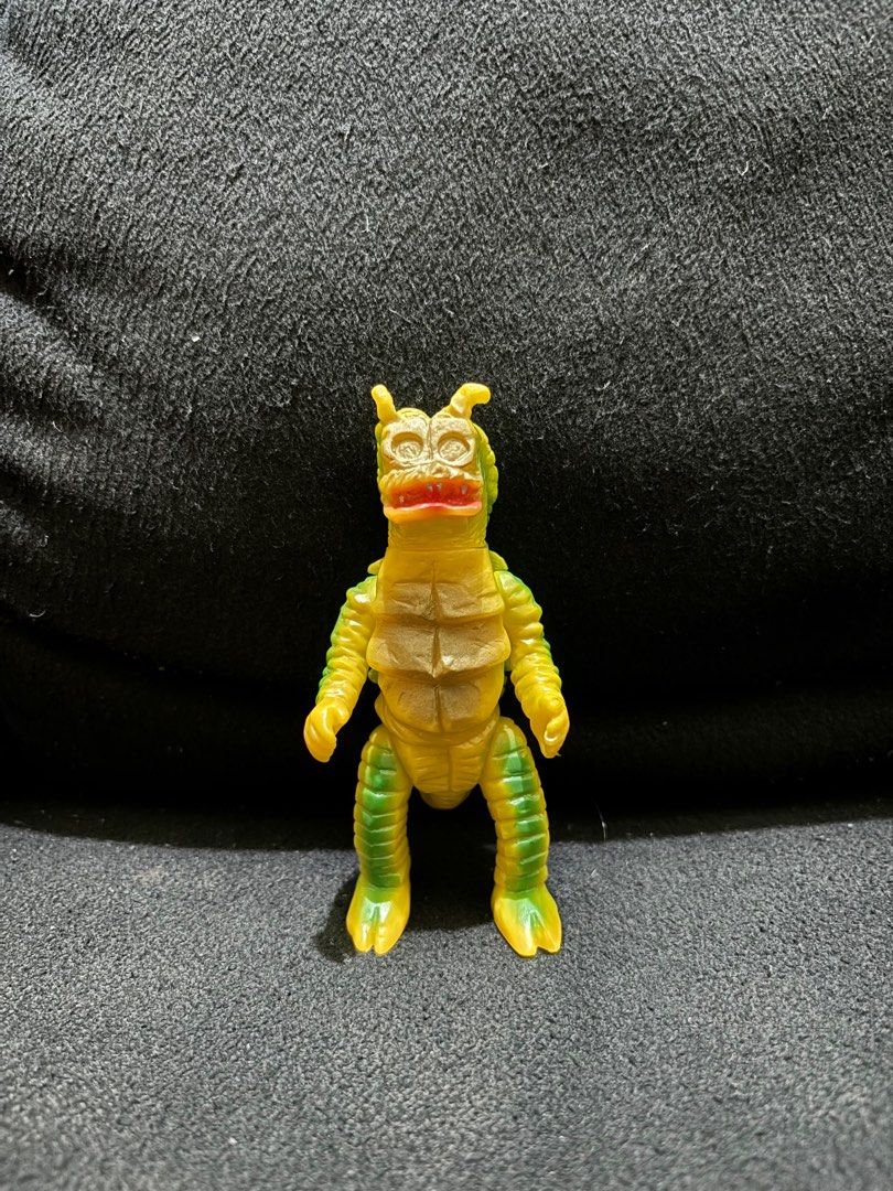 Ultraman Keira Bandai Bullmark Sofubi Ultra Kaiju 9cm Tall Retro, Hobbies & Toys, Toys & Games ...