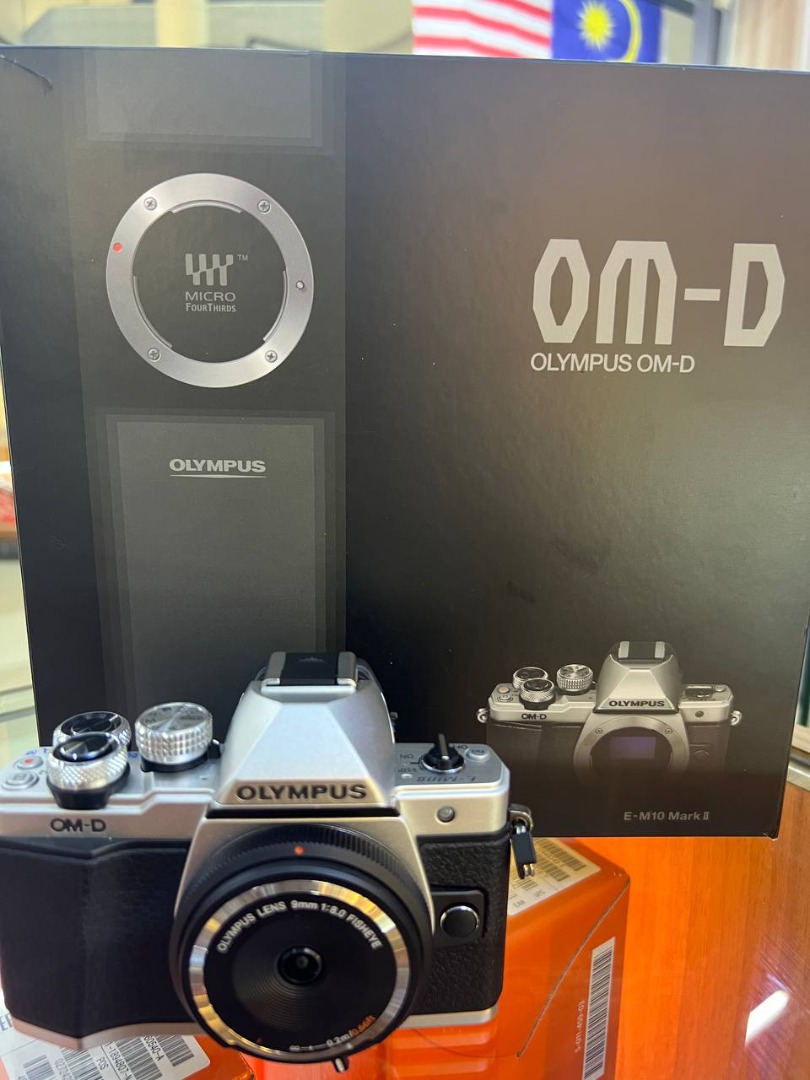 USED OLYMPUS OMD EM10MKII+9MM LENS FISHEYE, Photography, Cameras on ...