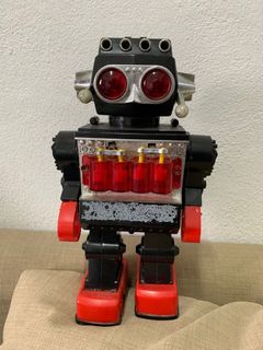 Vintage airfix kit catalogue 13 edition, Hobbies & Toys, Collectibles ...