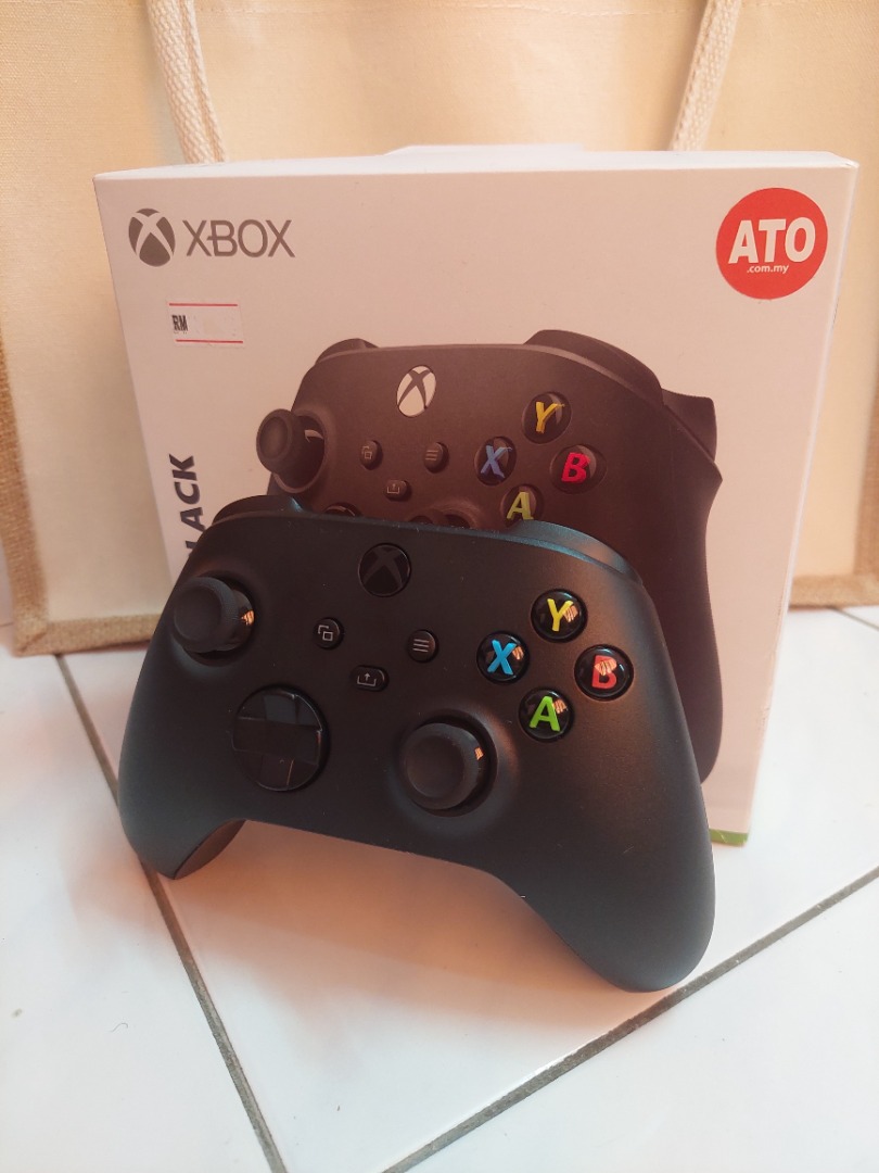 Xbox Wireless Controller Carbon Black, Video Gaming, Gaming Accessories ...
