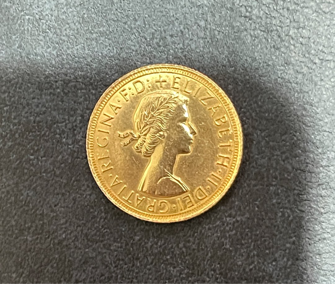1963 Elizabeth II Sovereign Gold Coin, Hobbies & Toys, Memorabilia ...