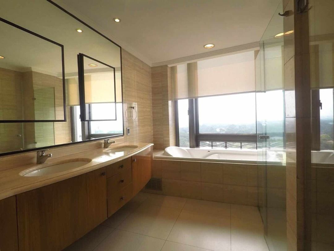 𝐅𝐎𝐑 𝐒𝐀𝐋𝐄: Essensa Lawton Tower - 3 Bedroom unit, 280 Sqm., 2 Parking ...