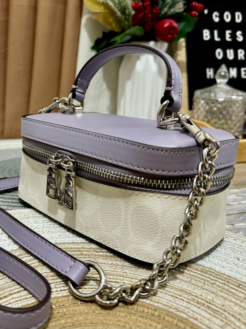 Auth. Coach small vanity (crossbody bag), Luxury, Bags & Wallets on ...