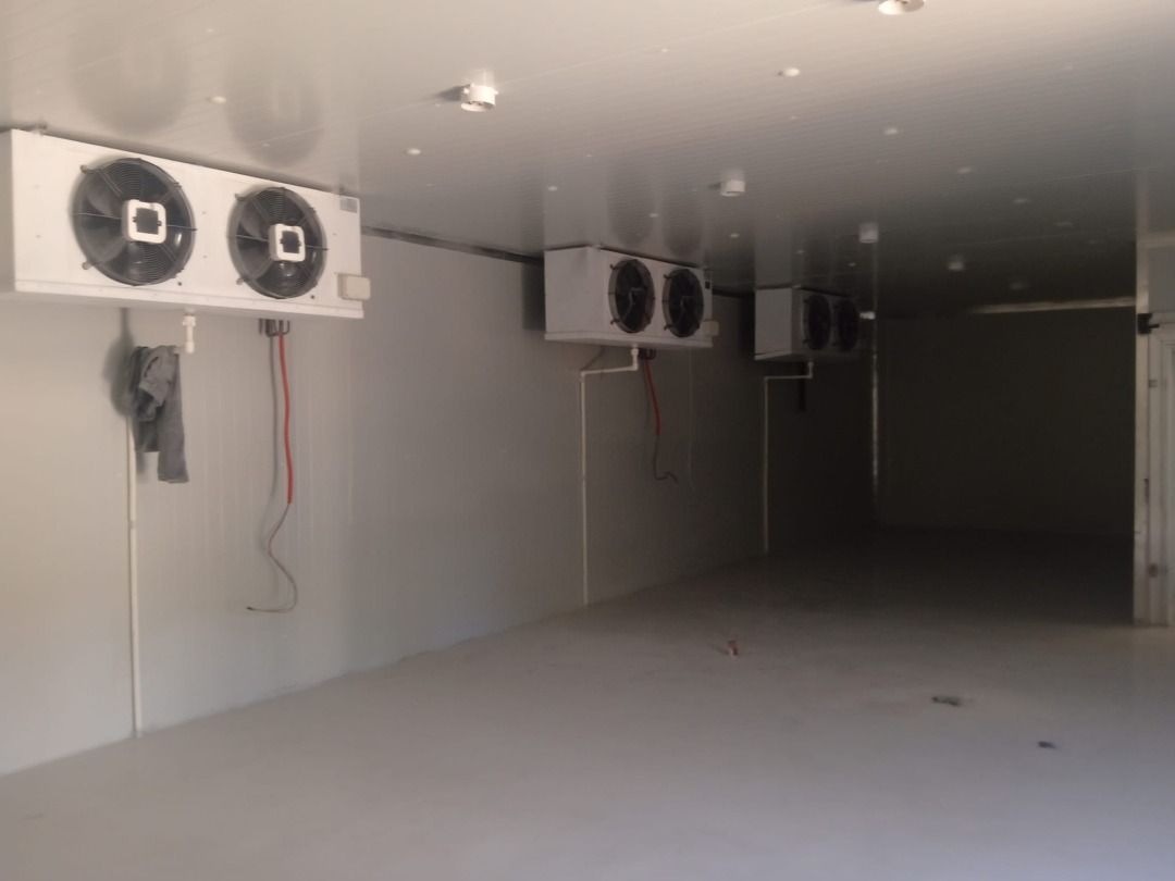 COLD STORAGE / WALK IN FREEZER / WALK IN CHILLER, Commercial ...