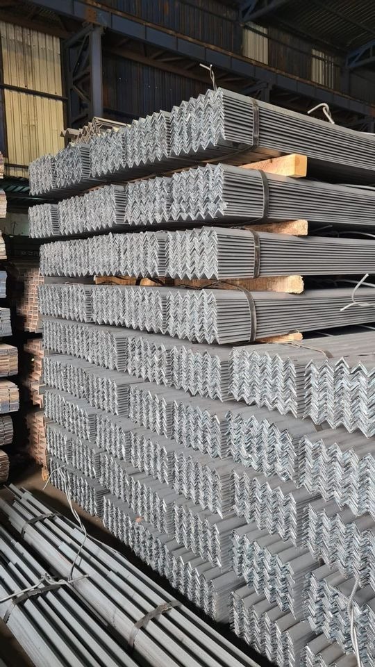 Direct supplier angle bar tubular purlins gi pipe deformed bar i beam ...