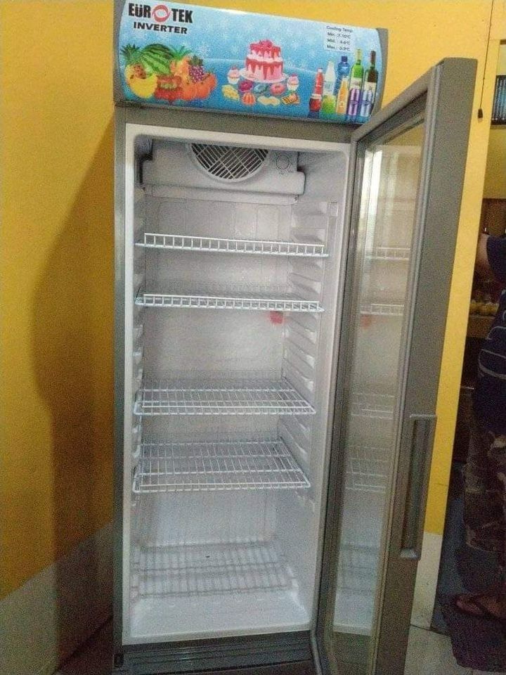 For Sale Eurotek Showcase Chiller!!!, TV & Home Appliances, Kitchen ...