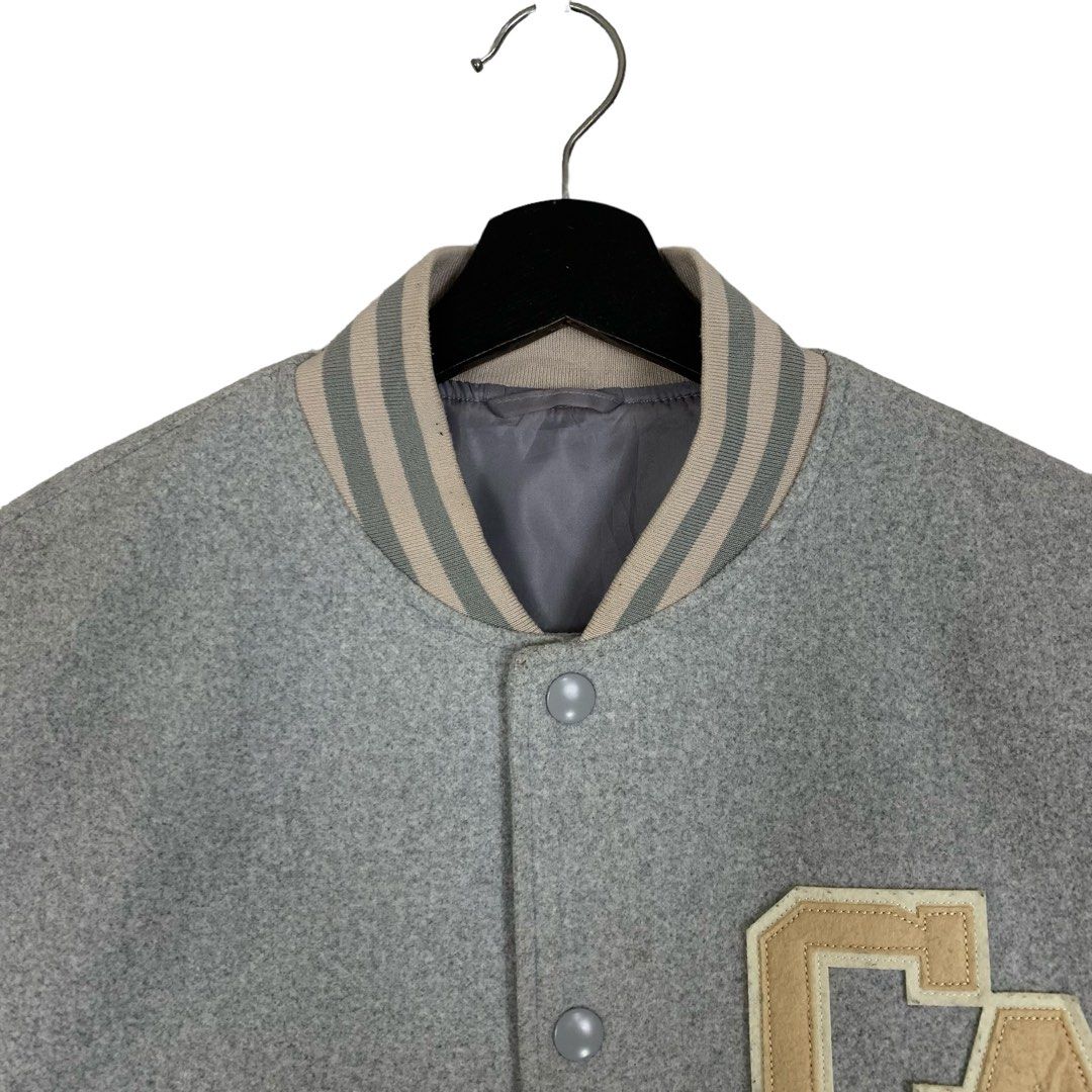 Gu /Uniqlo varsity jacket unisex, Women's Fashion, Coats, Jackets and ...