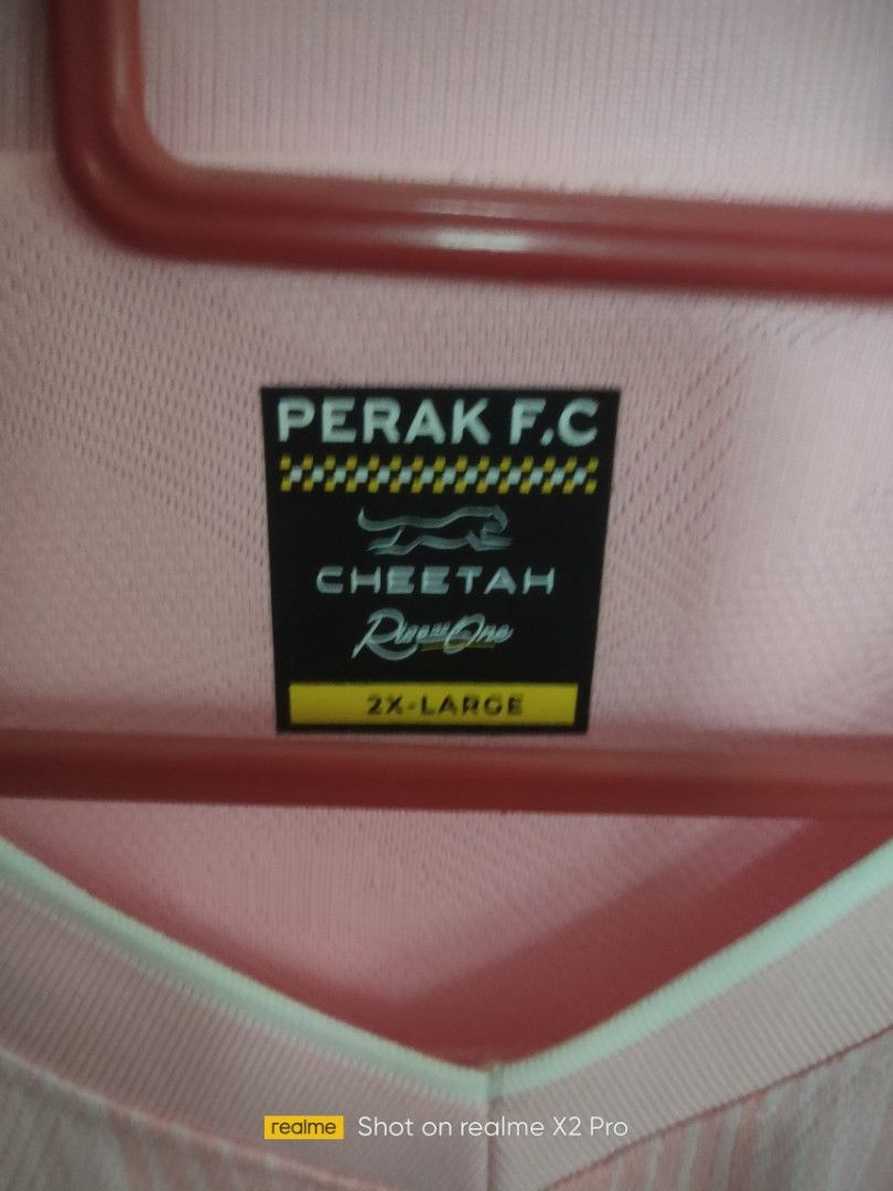 Jersi perak player issue, Men's Fashion, Activewear on Carousell