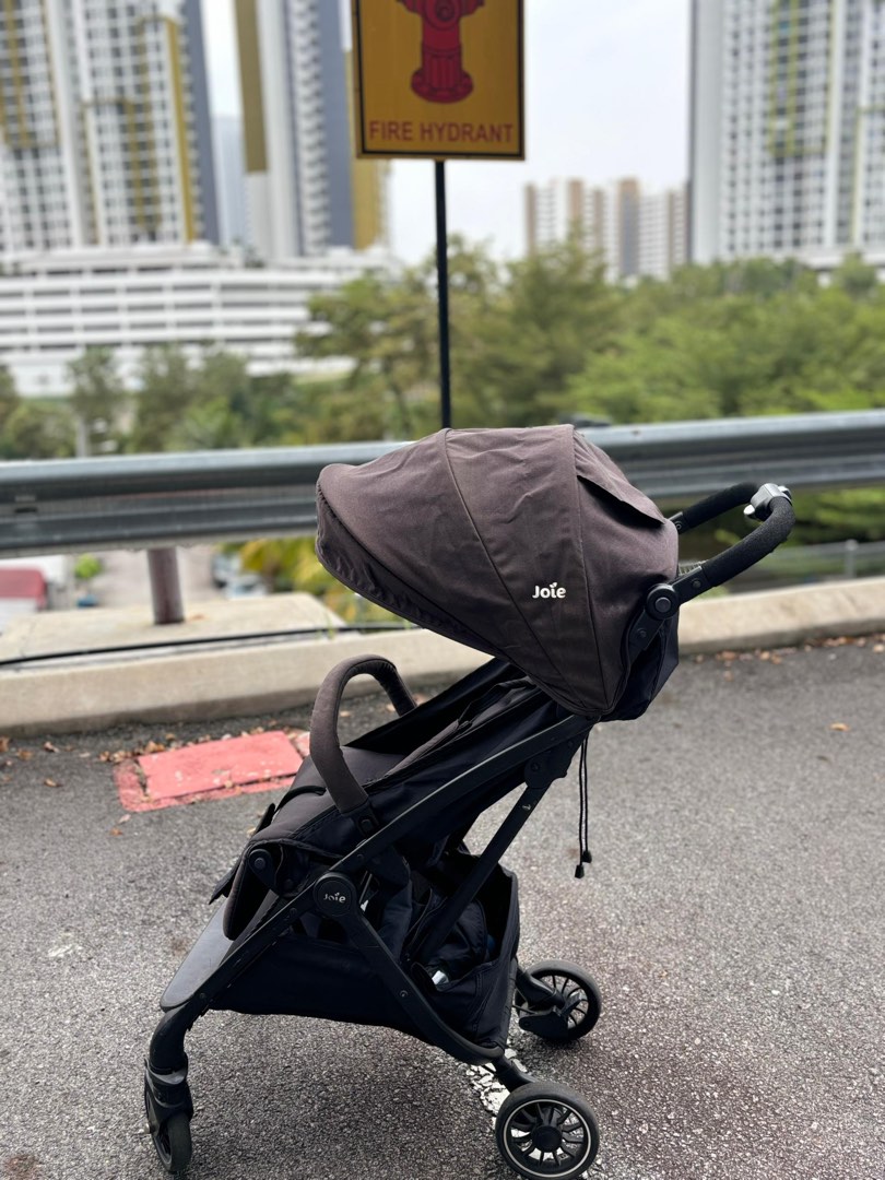 Joie Tourist Auto Fold Compact Stroller, Babies & Kids, Going Out ...